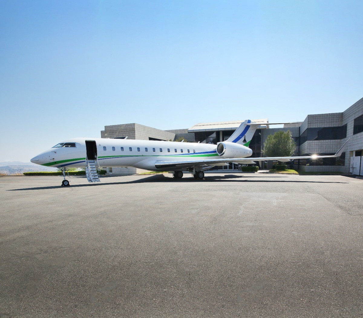 ExecuJet South Africa expands fleet, wins safety award | Corporate Jet ...