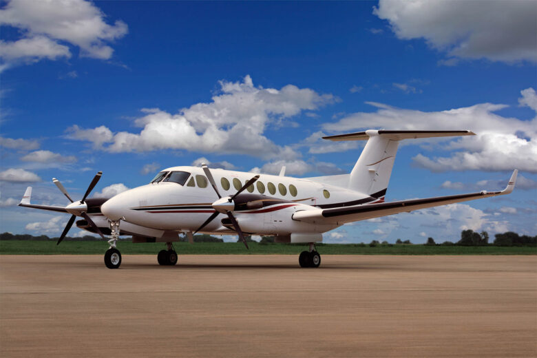 Textron Aviation introduces CoolView windows in Beechcraft King Air ...